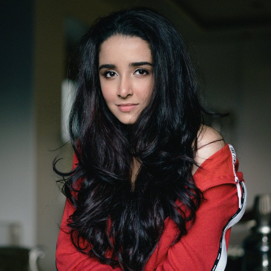 Natasha Green – Digenis Plastic Surgery Institute